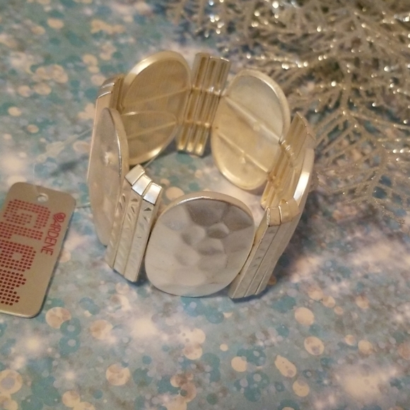 Ardene Jewelry | 32 Nwt Stretch Bracelet | Poshmark
